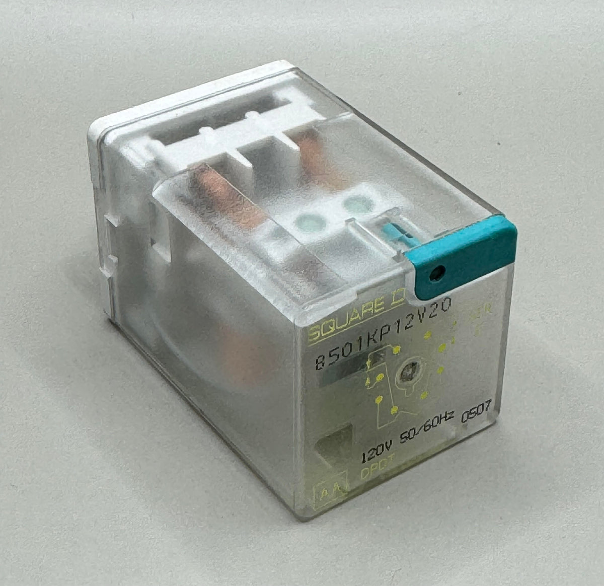 Used Square D General Purpose Plug-In Relay 8 pin plug-in 2 pole 8501K — EcoTech Solutions Inc.