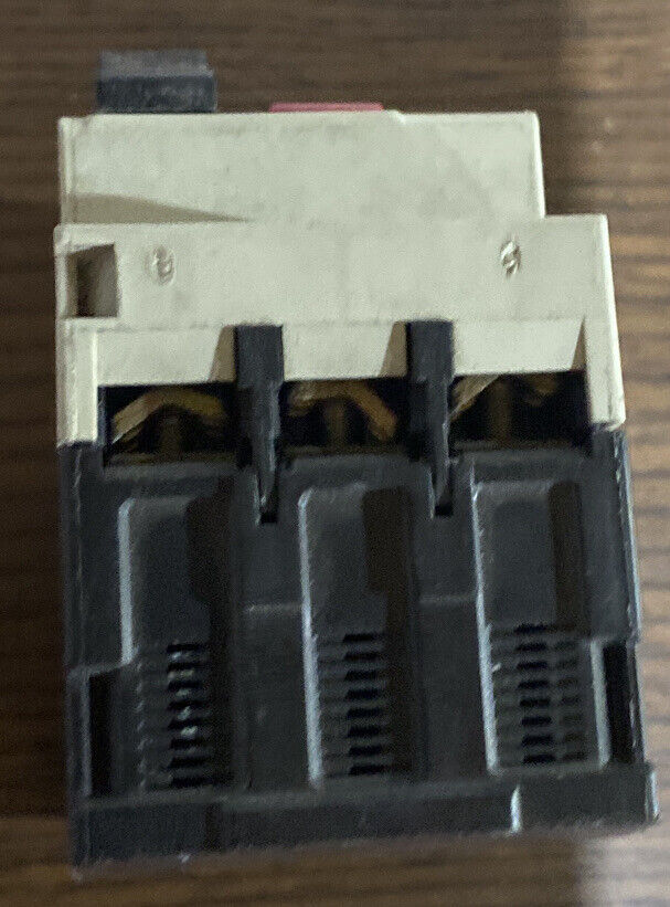 Telemecanique GV2-M10 Motor Protector Circuit Breaker 4-6.3Amp 3Pole G