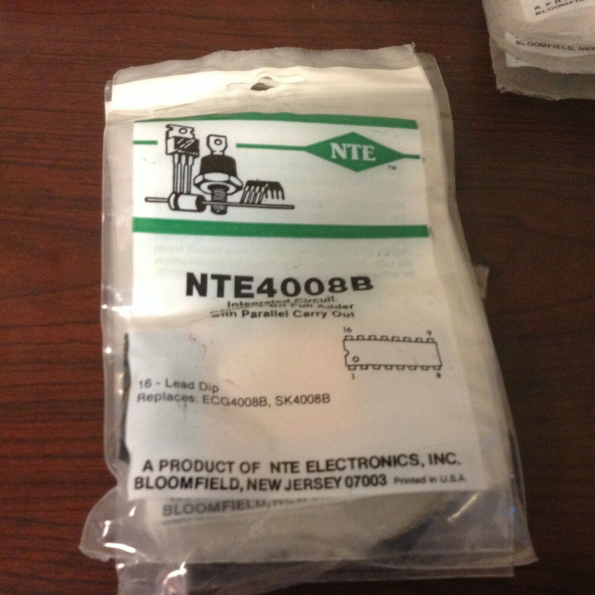 NTE Electronics NTE4008B IC CMOS 4-bit Full Adder W/Parallel Carry Out — EcoTech Solutions Inc.
